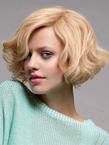Wavy Chin Length Blonde Bobs Gorgeous Bob Wigs